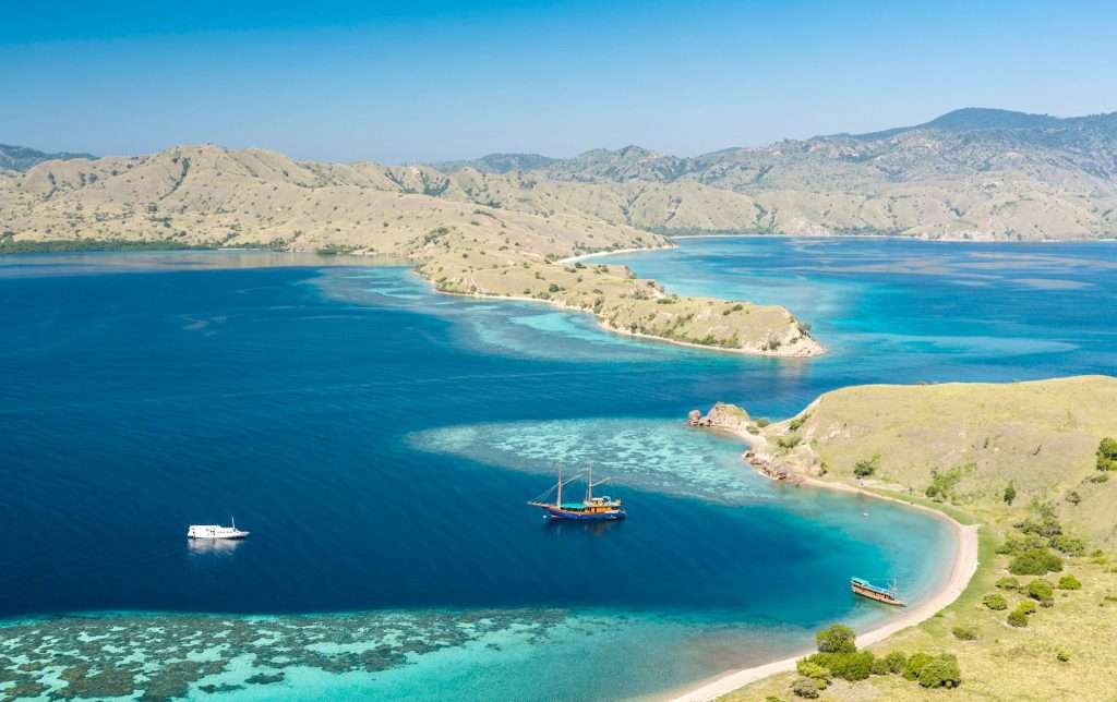 Labuan Bajo Tourist Attractions: Dragons & Island Wonders - Komodo Tour